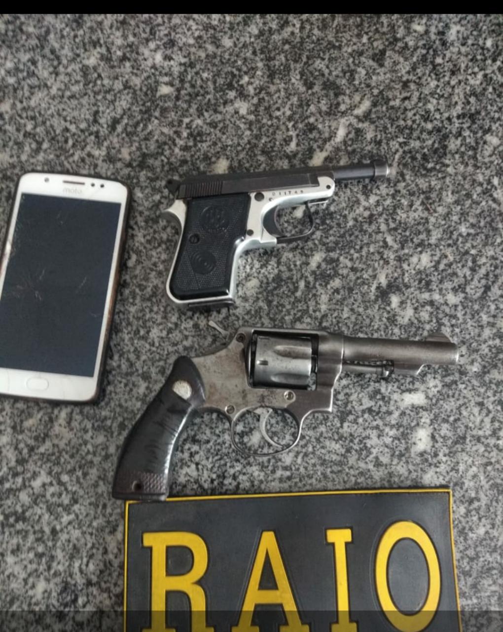 Pmce Apreende Duas Armas De Fogo E Prende Dois Homens Por Posse Ilegal