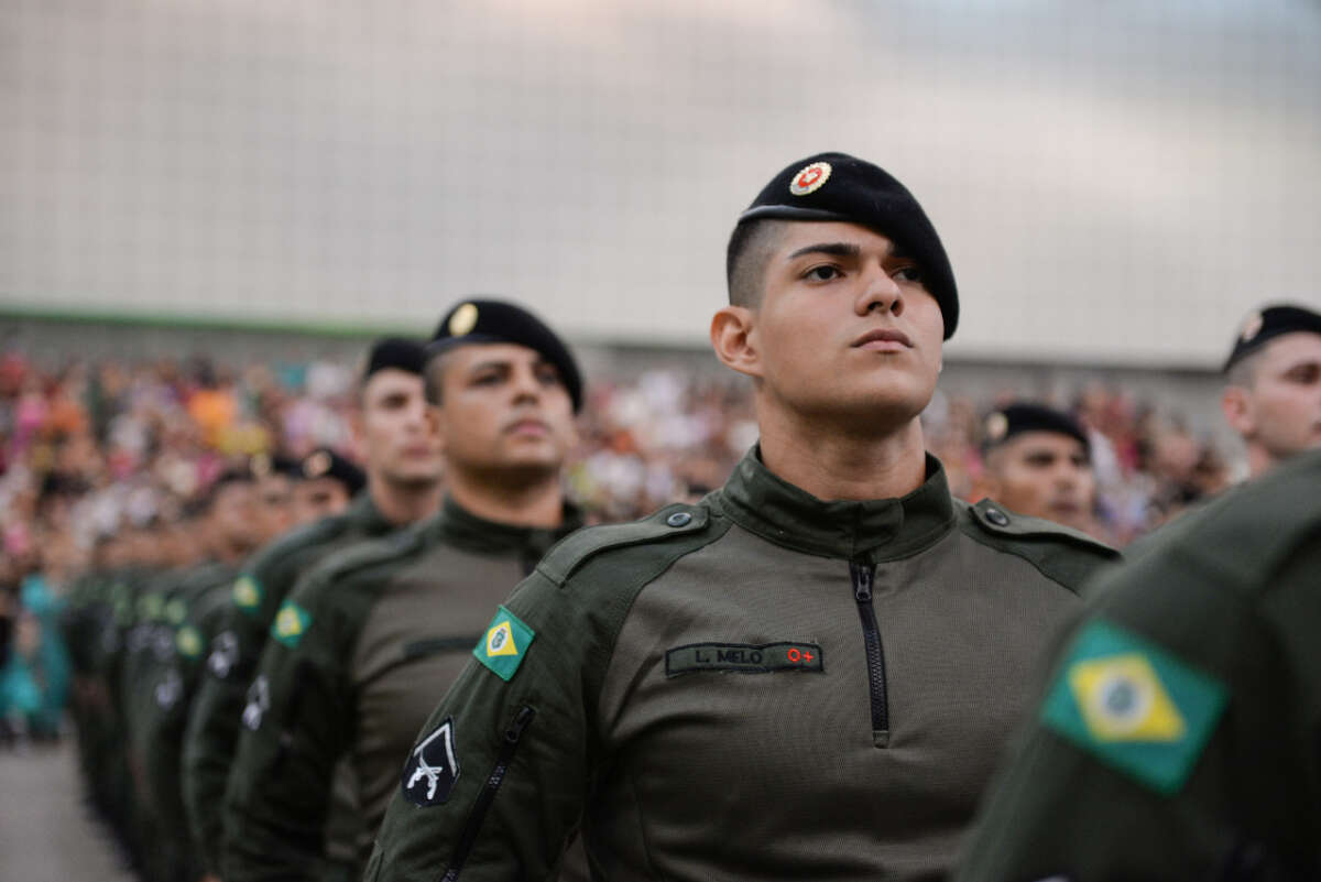 2.387 novos soldados da Polícia Militar são promovidos pelo Governo do ...