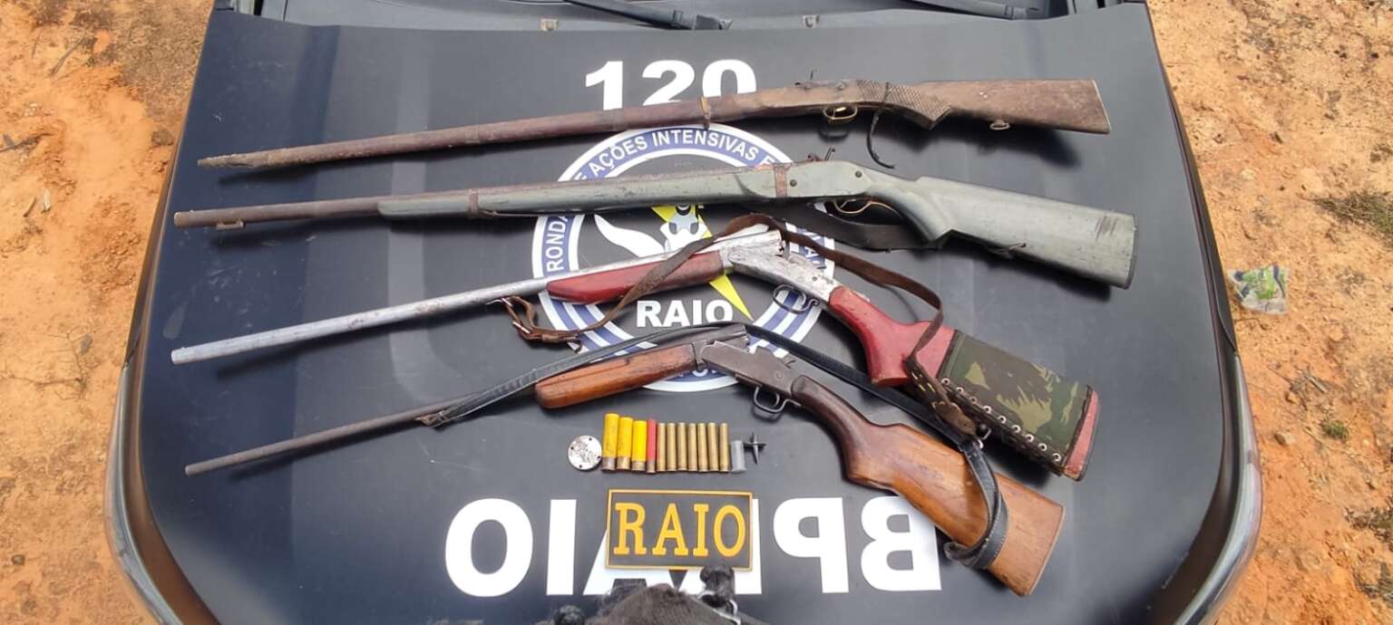 Pmce Apreende Quatro Armas De Fogo E 12 Munições Em Caririaçu Polícia